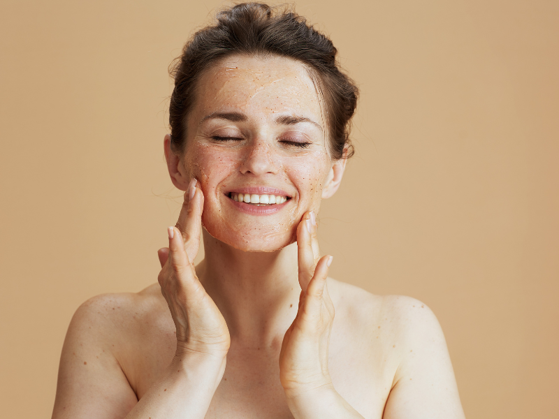 How to support your skin in your 40's and beyond - Amaranth